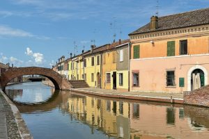 Cosa vedere a Comacchio: 7 luoghi da non perdere nel centro storico